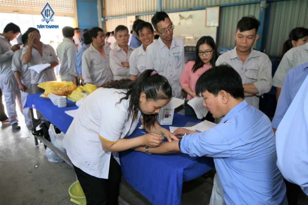 Tan Thanh Co. conducts regular health checks for staff