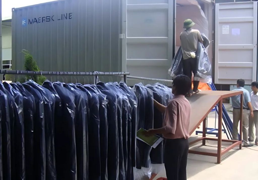 Container treo (GOH) là gì? Chi tiết thủ tục vận chuyển